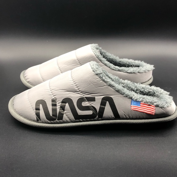 Nasa | Shoes | Nasa House Slippers Space Ozone Grey Mens Memory Foam ...